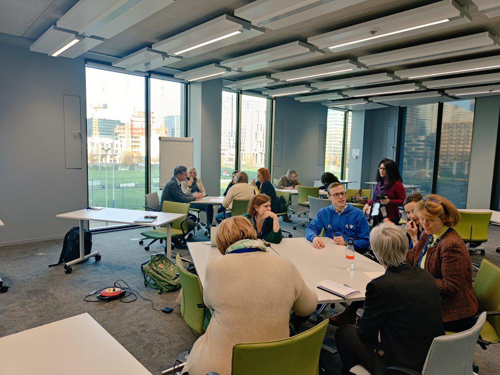 Citizen Science in libraries: CeOS_SE Project and LIBER Citizen Science ...